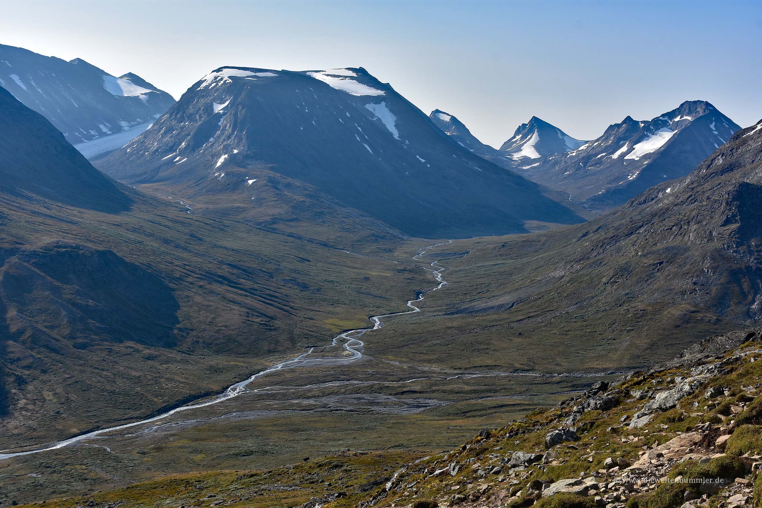 Blick zurück in das Tal - Die Weltenbummler
