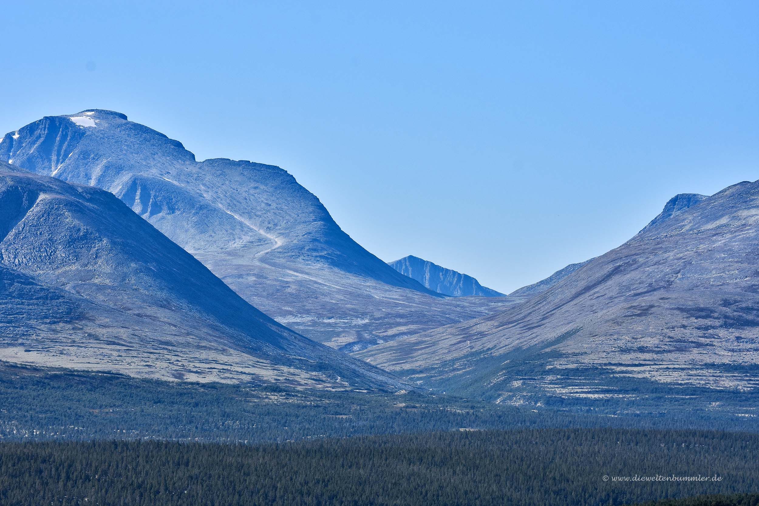 Mit dem Wohnmobil auf der Rondane Landschaftsroute - Die Weltenbummler