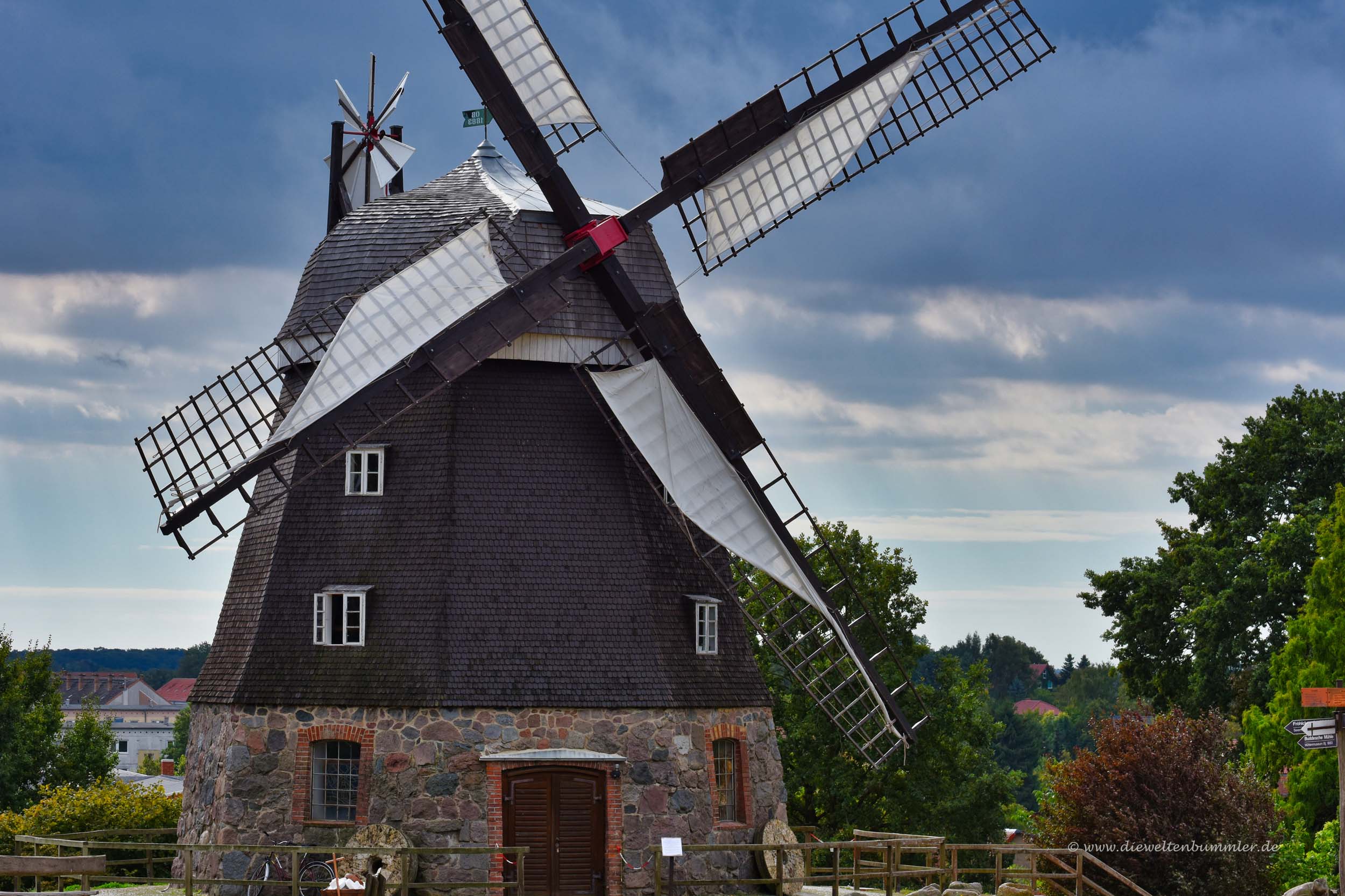 Windmühlen in der Windmühlenstadt Woldegk - Die Weltenbummler