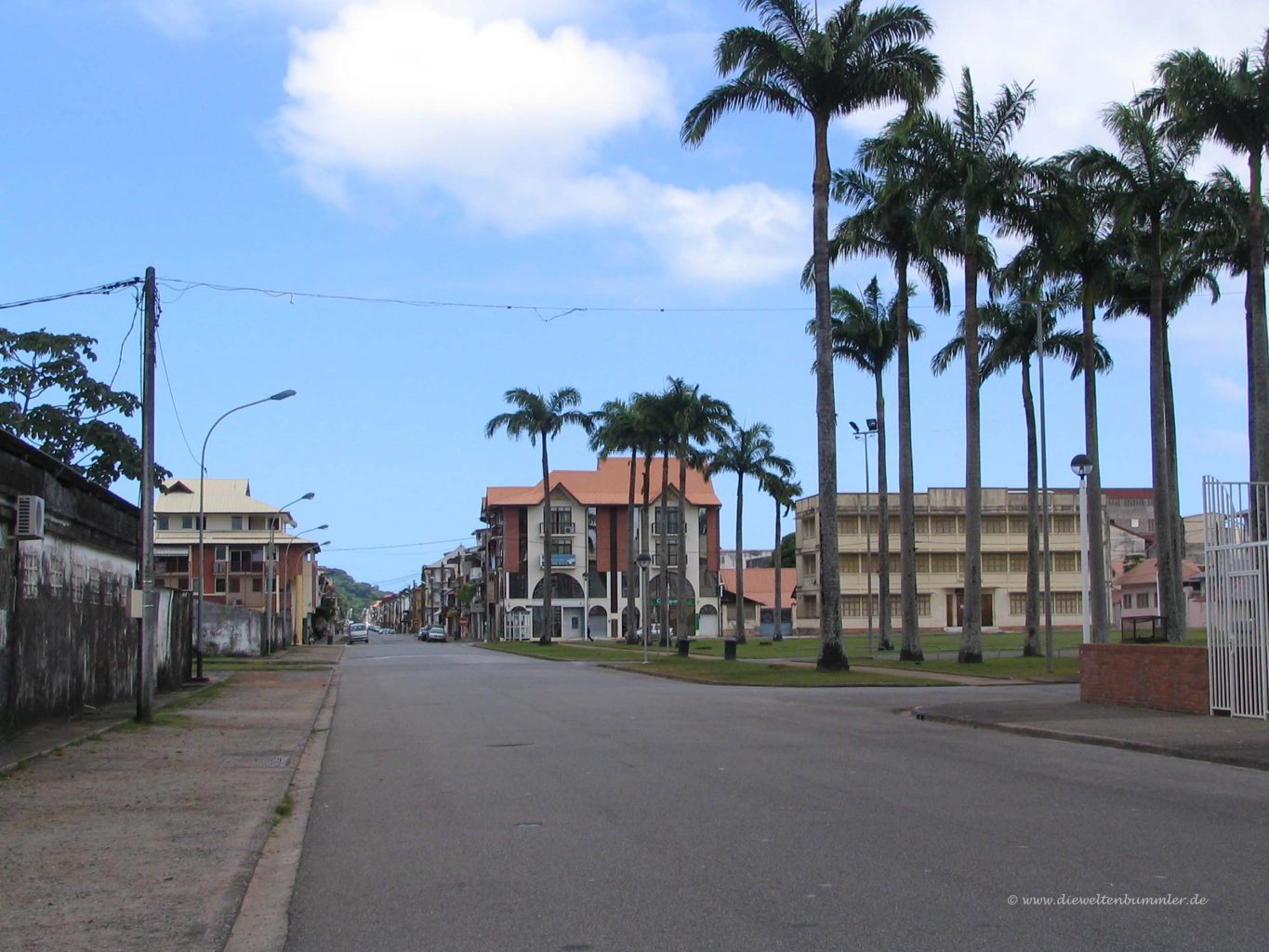 Place de Palmiste in Cayenne - Die Weltenbummler