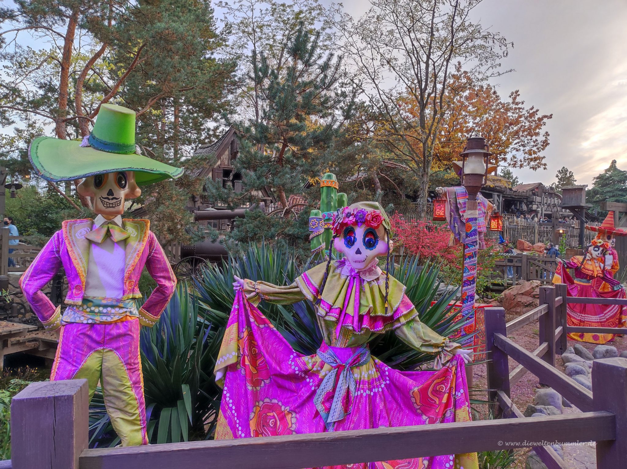 2021 - Mal wieder ein Wochenende im Disneyland Paris - Die Weltenbummler